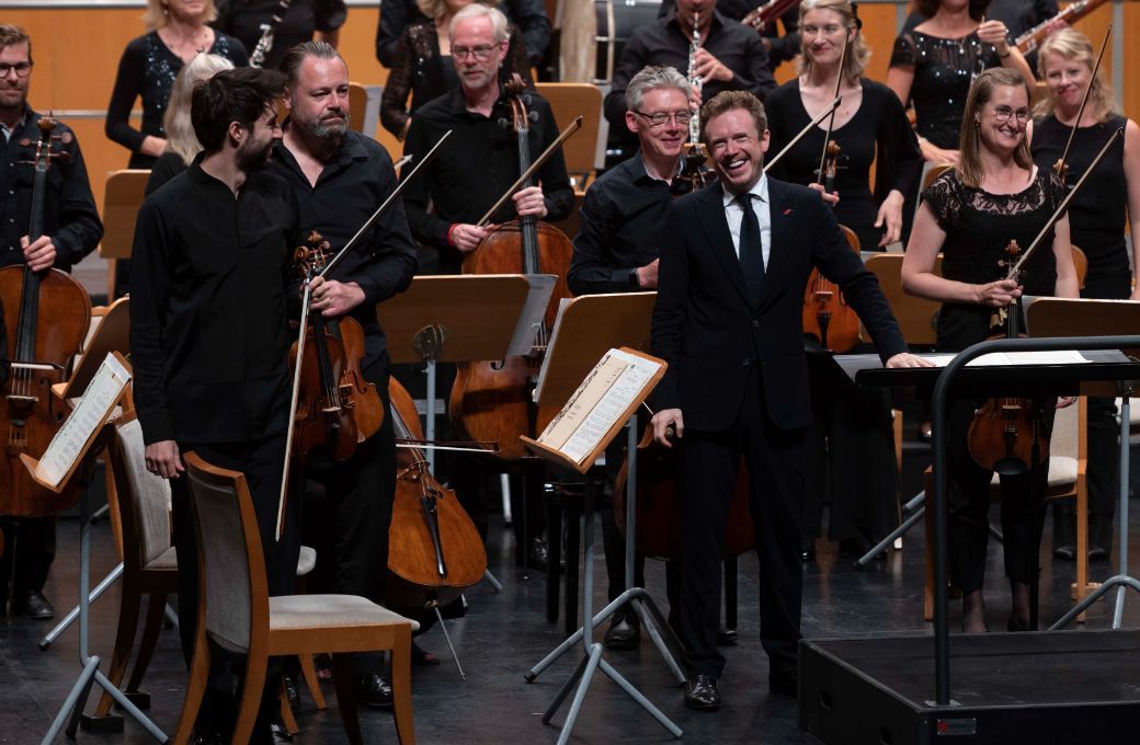 Santander disfruta la narrativa sinfónica de Harding y la COE | Bachtrack