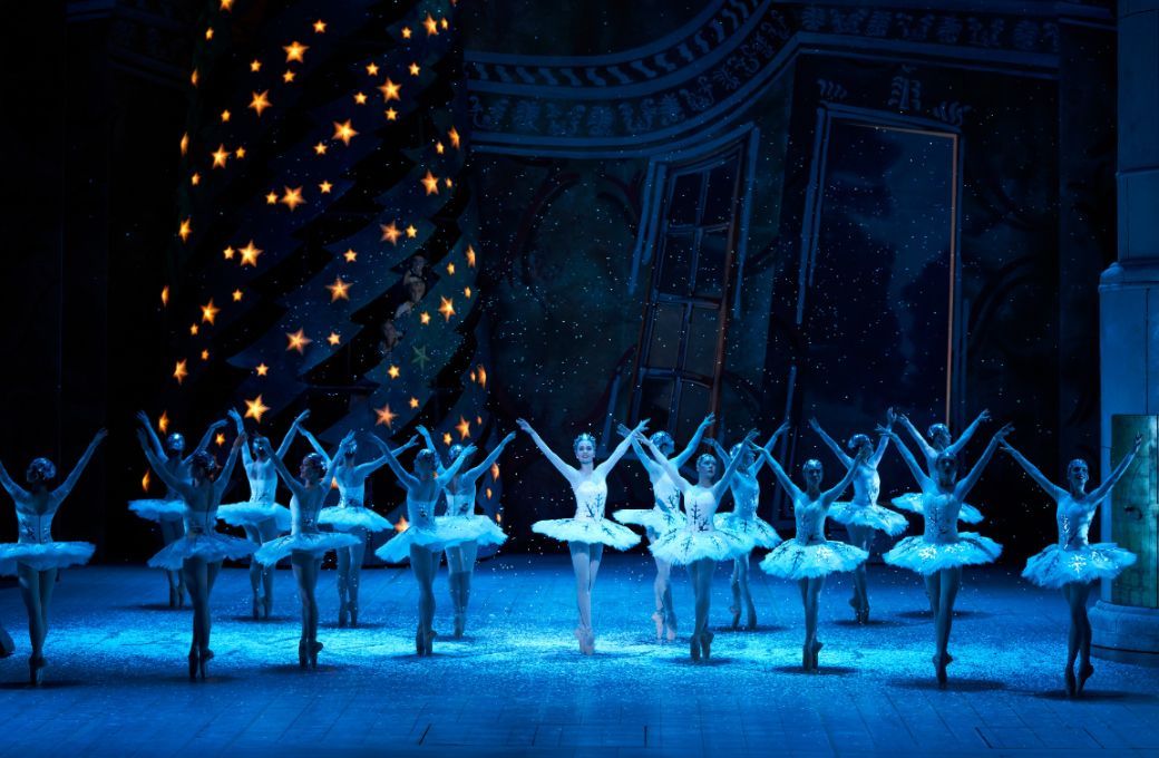 Royal Swedish Ballet's The Nutcracker is a national treasure | Bachtrack