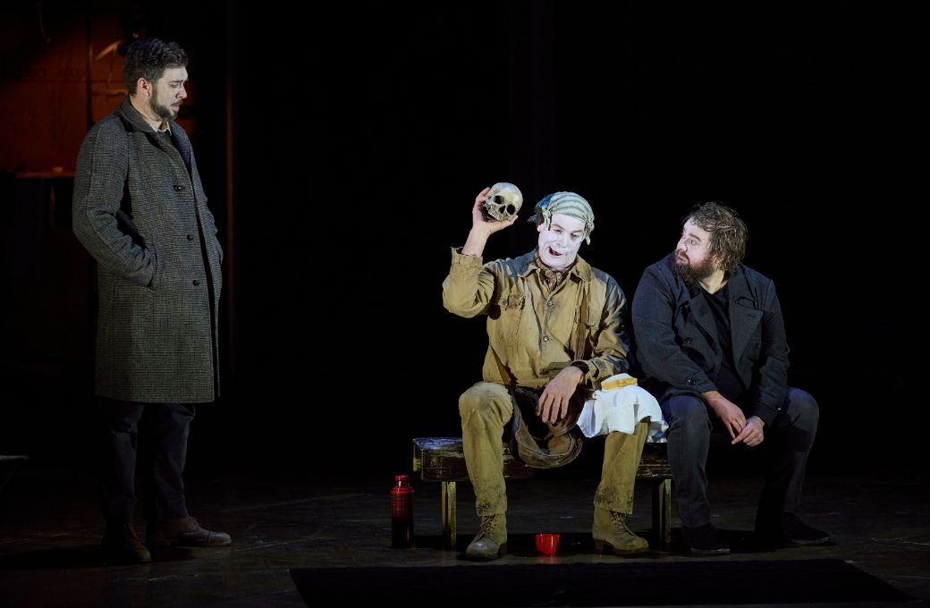The Quintessence Of Hamlet Brett Deans Opera Arrives In Sydney