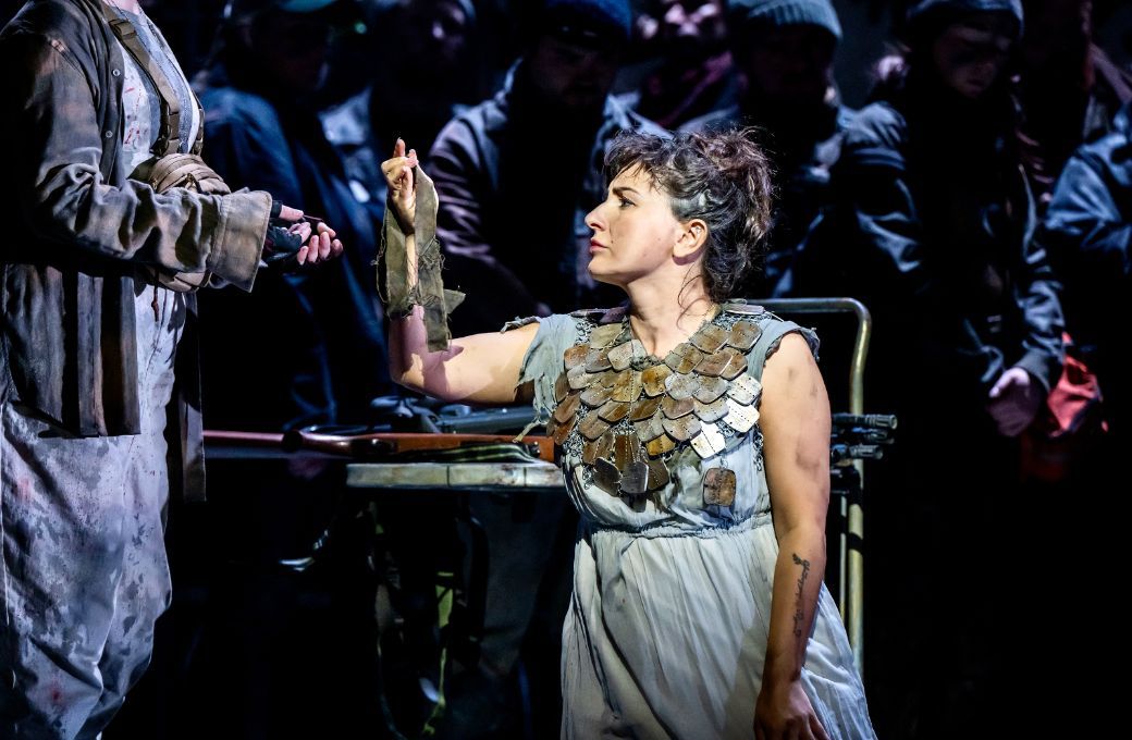 A noble Norma trapped in a hollow dystopia | Bachtrack